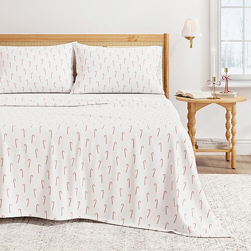 Click here for Linery Cotton Holiday Print Flannel Wrinkle Resist... prices
