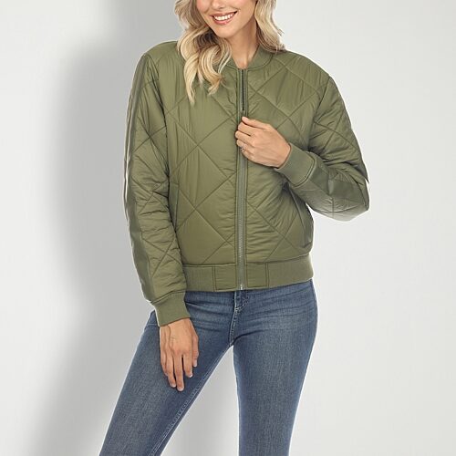 Click here for Womens White Mark Diamond Quilted Puffer Jacket prices