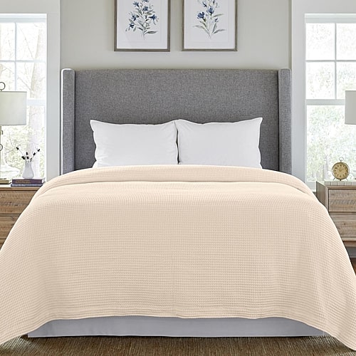 Click here for Pointehaven Cotton Waffle Luxury Sized Midweight B... prices