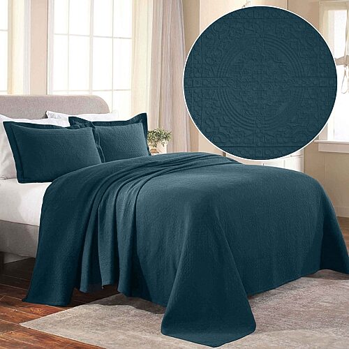 Click here for Superior Jacquard Matelasse Cotton Medallion 3pc.... prices