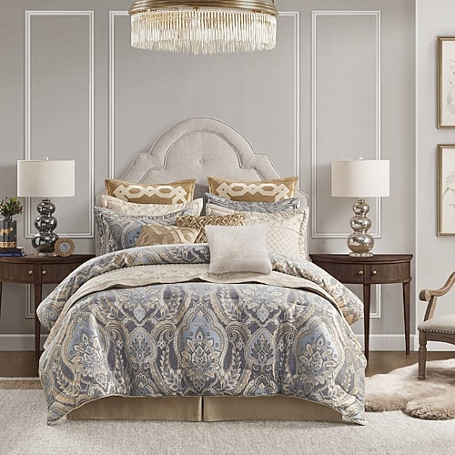 Click here for Croscill Julius 4-Pc Comforter Set  King - Blue prices