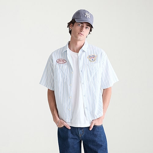 AEROPOSTALE Mens Short Sleeve Boxy Fit Button-Down Shirt  Large  Blue