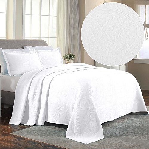 Click here for SUPERIOR Celtic Circle Textured Woven Jacquard Bed... prices