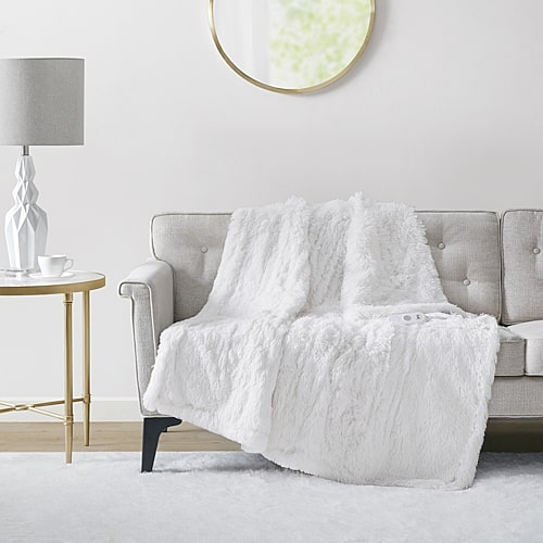 Click here for Serta Leena Shaggy Faux Fur Heated Throw  One Size... prices