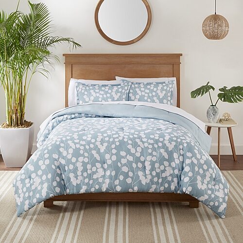 Click here for Serta Ellen Midweight Comforter Set  One Size  Blu... prices