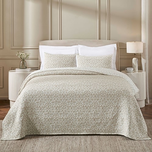 Click here for SUPERIOR Vineyard Matelasse Floral Scroll Floral C... prices