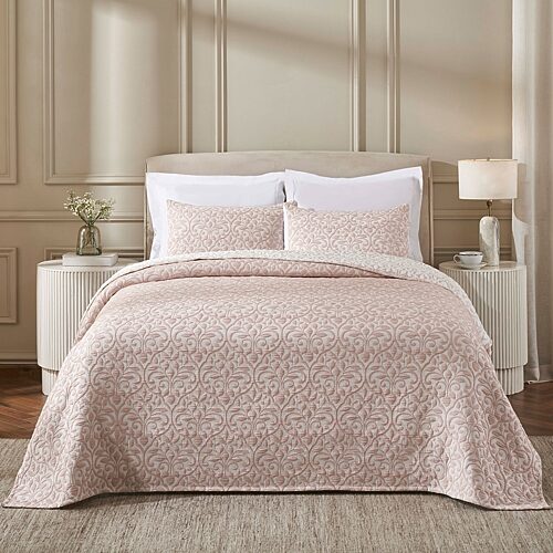Click here for SUPERIOR Vineyard Matelasse Floral Scroll Floral C... prices
