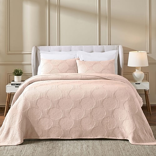 Click here for SUPERIOR Tanta Modern Circles Woven Coverlet  One... prices