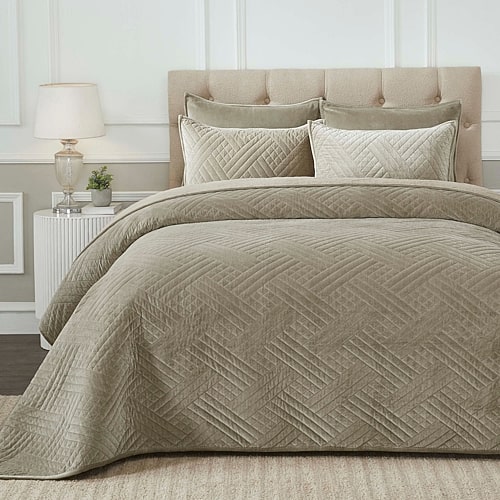 Click here for SUPERIOR Karina Cotton Velvet Geometric Glam Quilt... prices