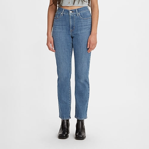 Levis Womens Mid Rise Classic Straight Jean  14 Short  Blue