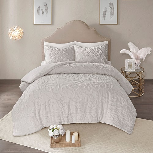 Click here for Madison Park Laetitia Medallion 3-Pc. Comforter Se... prices