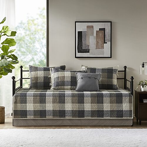 Click here for Madison Park Ridge Herringbone 6-Pc. Quilt Set  Da... prices