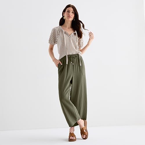 Click here for St. Johns Bay Womens Straight Cropped Pant  Small... prices