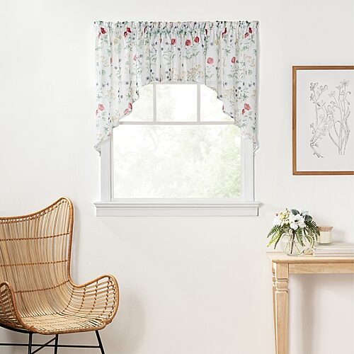 Click here for Martha Stewart Marthas Garden Swag - 27x30 prices