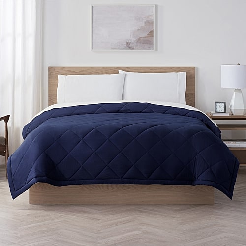 Click here for Serta Supersoft Blanket  One Size  Blue prices