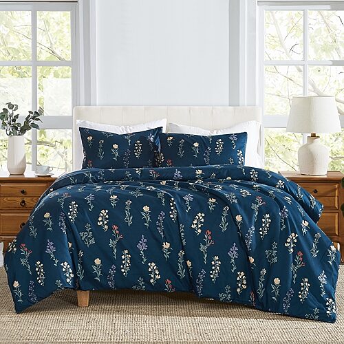 Click here for Cannon Avery Floral 3pc. Duvet Cover Set prices