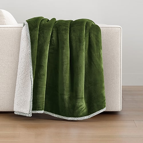Click here for Brooklyn Loom Super Soft Braided Throw prices