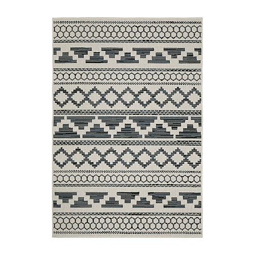 Click here for Covington Home Trieste Tribal Geometric Indoor Out... prices