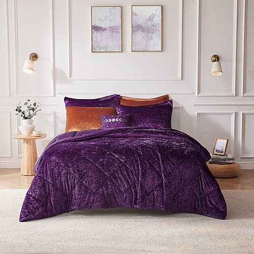 Click here for Intelligent Design Felicia Velvet 3-Pc. Comforter... prices