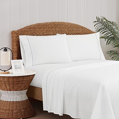 Oceanfront Resort Embroidered Percale 200-Thread Count 4-Pc. Sheet Set  King - White