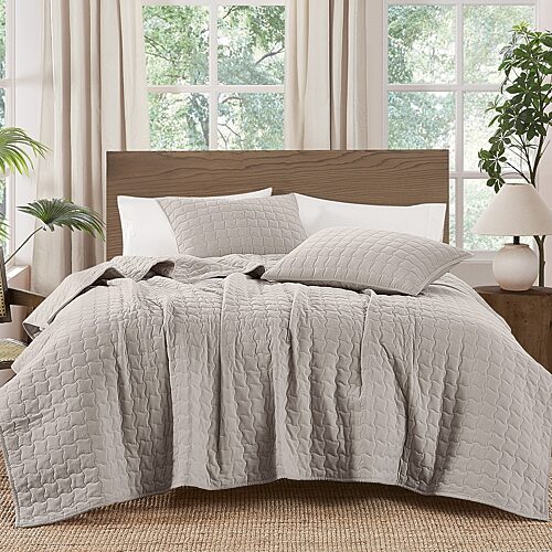 Click here for Brooklyn Loom Matte Cotton Velvet Wavy Square 3pc.... prices