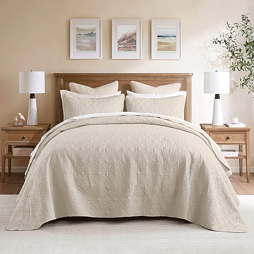 Click here for Madison Park Quebec Quilted 3-Pc. Bedspread Set  K... prices