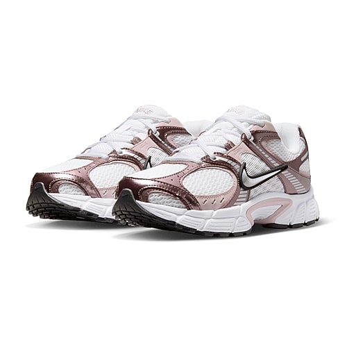 Nike Womens V5 Rnr Sneakers from Finish Line - White  Black  Metallic