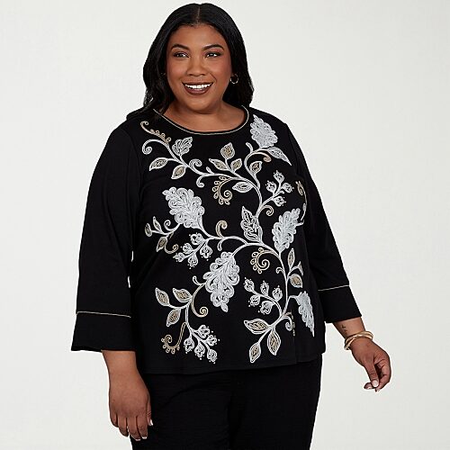 Click here for Alfred Dunner Travel Advisory Womens Plus Crew Nec... prices