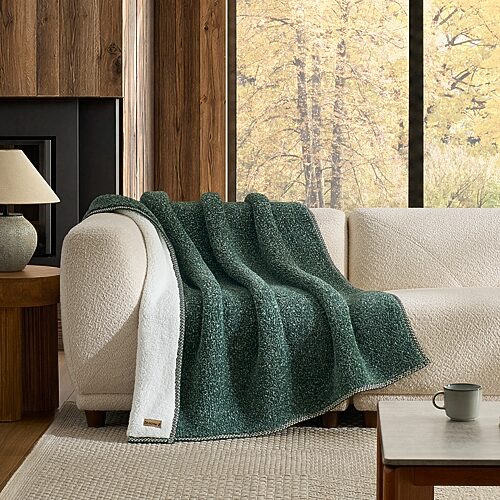 Click here for Bearpaw Washable Midweight Throw  One Size  Green prices