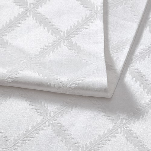 Click here for Lenox Laurel Leaf 90 Runner - White prices