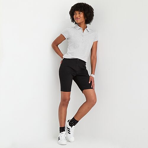 Click here for IZOD Womens Juniors Bermuda Short  14  Black prices