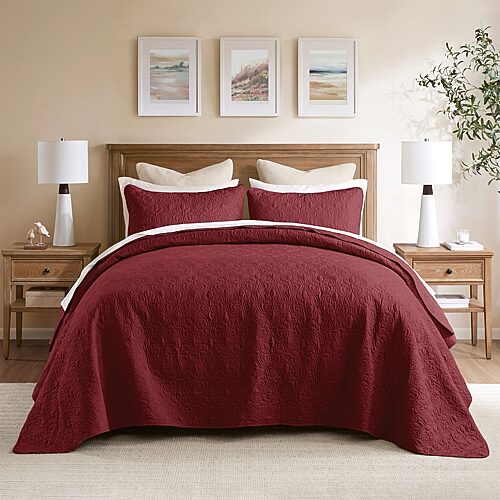 Click here for Madison Park Quebec Quilted 3-Pc. Bedspread Set  K... prices