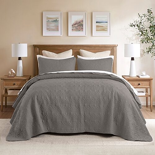 Click here for Madison Park Quebec Quilted 3-Pc. Bedspread Set  Q... prices