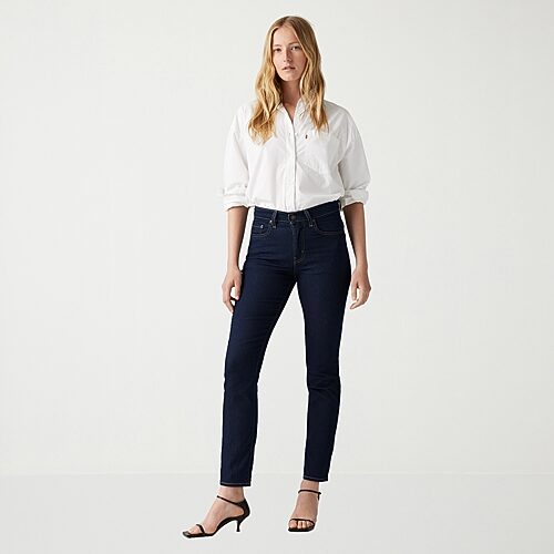 Levis Womens 724 High Rise Straight Jeans  28  Blue