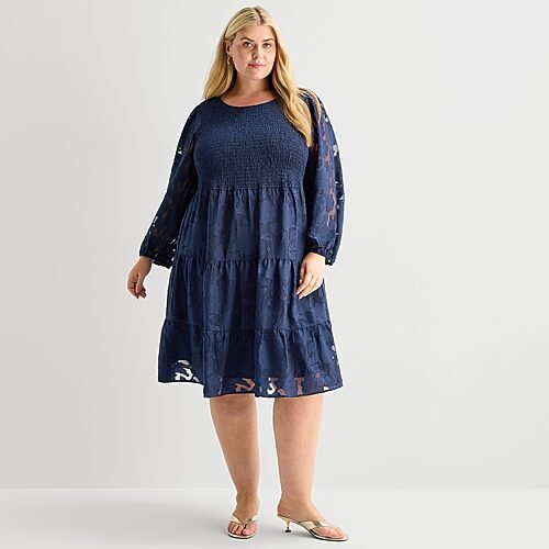 Click here for Sandra Darren Womens Plus Midi Round Neck 3/4 Slee... prices