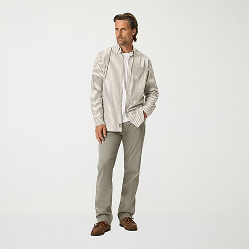 Click here for Dockers Ultra Soft Sueded Mens Regular Fit Flat Fr... prices