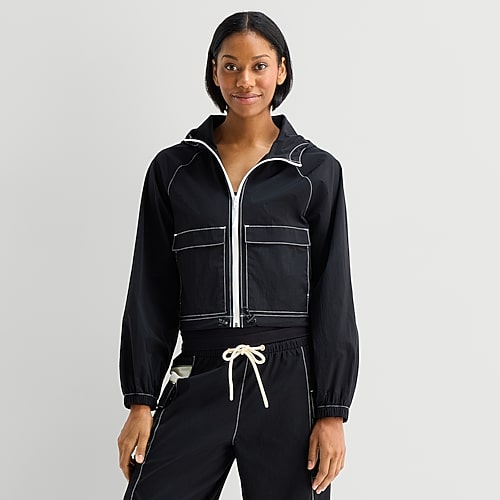 Click here for Xersion Womens Utility Jacket  Medium  Black prices