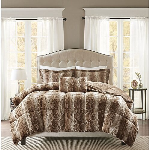 Click here for Madison Park Zuri Faux-Fur 4-Pc. Comforter Set  Ki... prices