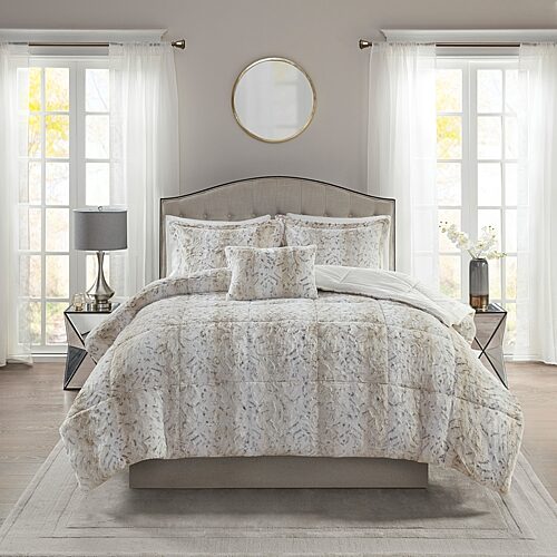 Click here for Madison Park Zuri Faux-Fur 4-Pc. Comforter Set  Ki... prices