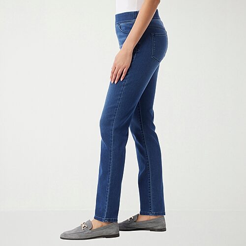 Click here for Gloria Vanderbilt Womens Amanda Pull On Knit Denim... prices