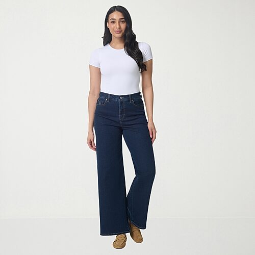 Click here for Gloria Vanderbilt Womens High Rise Wide Leg Jean... prices