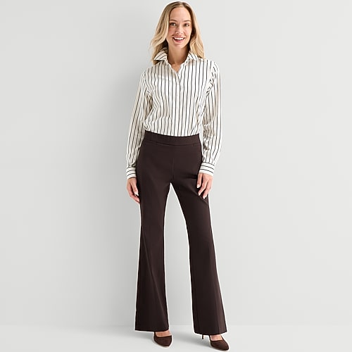 Click here for Liz Claiborne Lisa Womens Tall Flare Pull-On Pant... prices