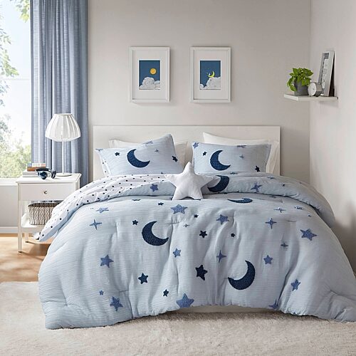Click here for Intelligent Design Celeste Tufted Comforter Set 4-... prices