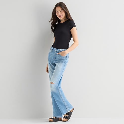 Click here for Arizona Curvy Womens Juniors High Rise Straight Le... prices