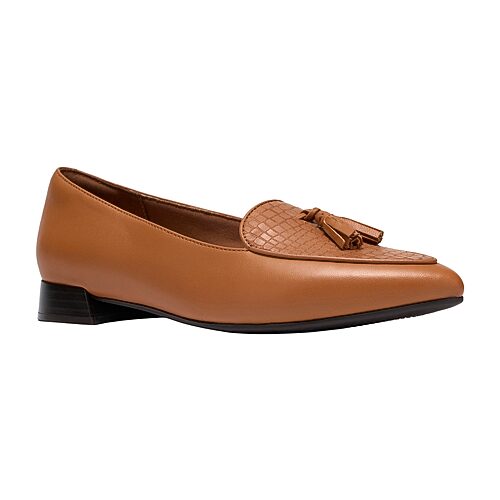 Click here for Clarks Natalyn Quartz Womens Pointed Closed Toe Lo... prices