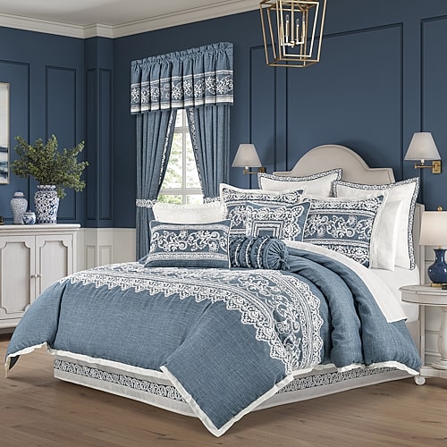 Click here for J Queen New York Chantalee Floral 4-Piece Comforte... prices