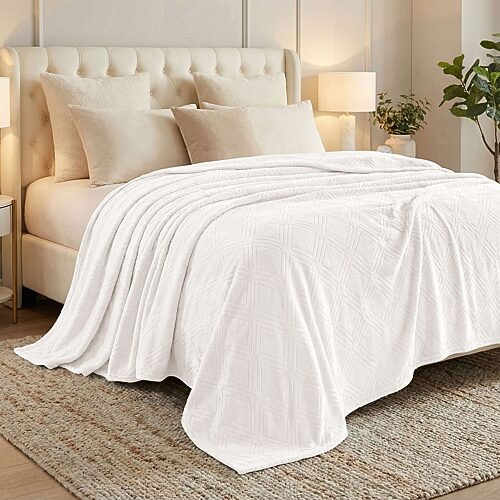 Click here for SUPERIOR Alaska Quilted Diamond Embossed Breathabl... prices