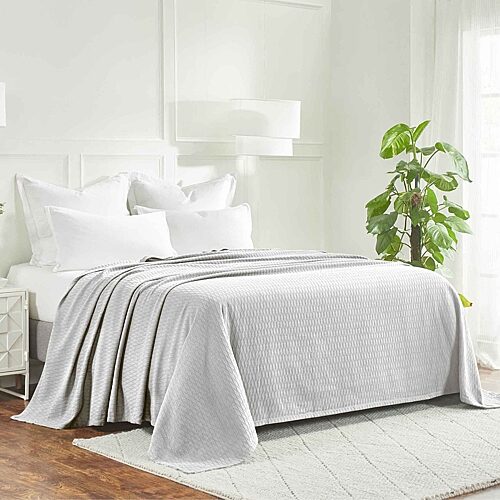 Click here for Superior Diamond Pattern All Season Woven Cotton B... prices