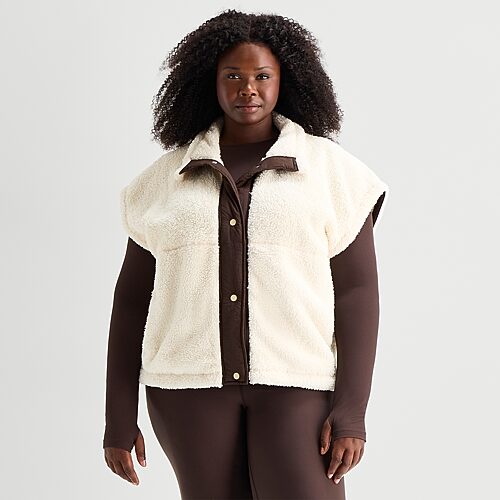 Click here for Xersion Fleece Vest Plus  3x  White prices