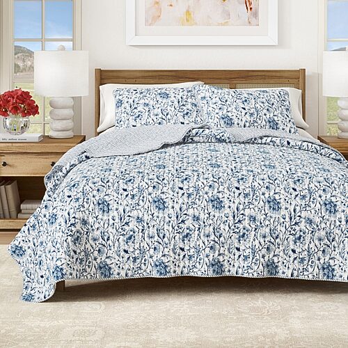 Click here for Linery Lightweight Floral Reversible Quilt Set  On... prices